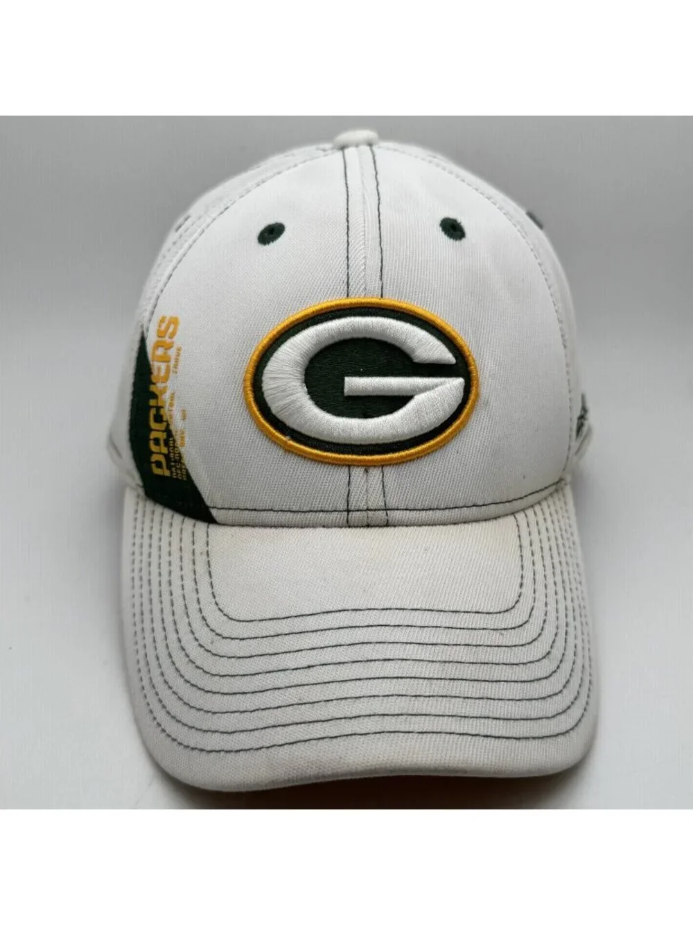 Reebok | Accessories | Reebok Green Bay Packers Nfl On Field Fitted Hat ...